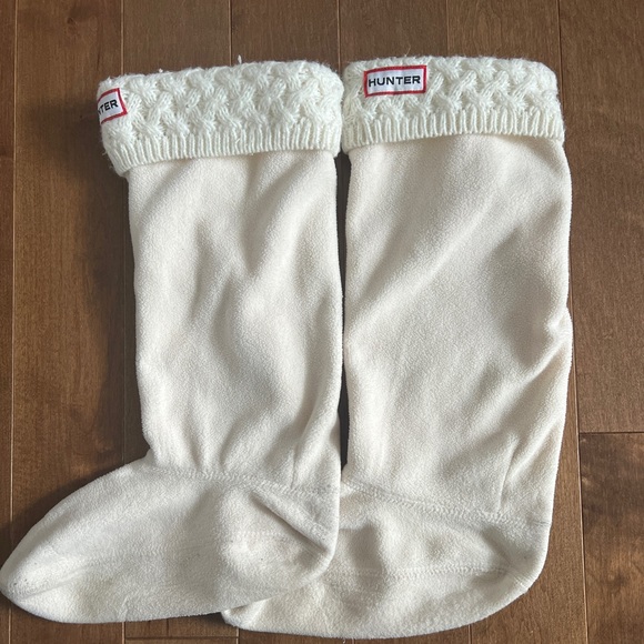 Hunter | Other | Hunter Boot Socks Cable Knit Sweater Liners Euc Cream ...